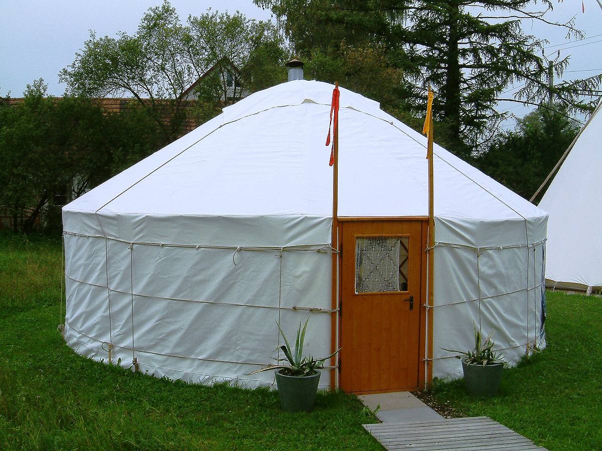 Mongolische Jurten | FamWest Naturzelte